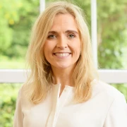 Nicola Dervan | About | University College Dublin